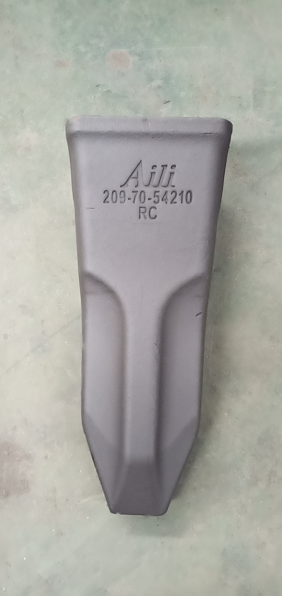 China Komatsu style 209-70-54210RC for PC650 forging rock chisel tip ...