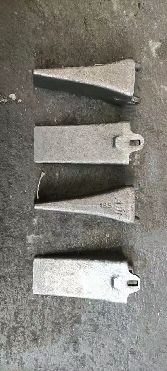 China Forging 18S top pin tooth (WS55/DH55) For ESCO Excavator Parts ...